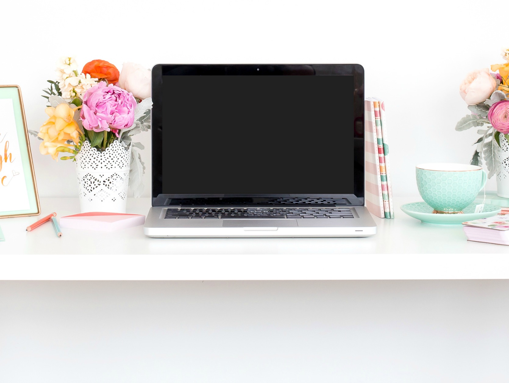 How to Make Multiple Images from One Stock Photo - Amy Howard Social