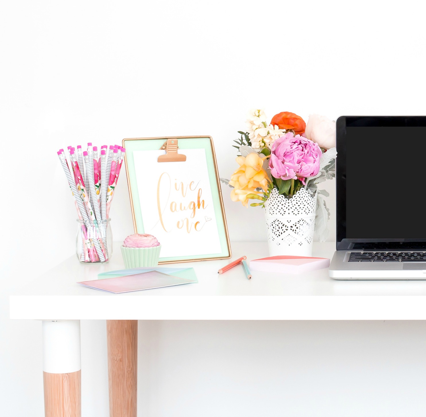 How to Make Multiple Images from One Stock Photo - Amy Howard Social